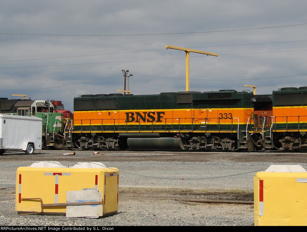 BNSF 333